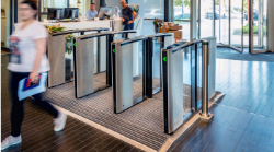 Lifeline Speedlane Swing | 祐增有限公司